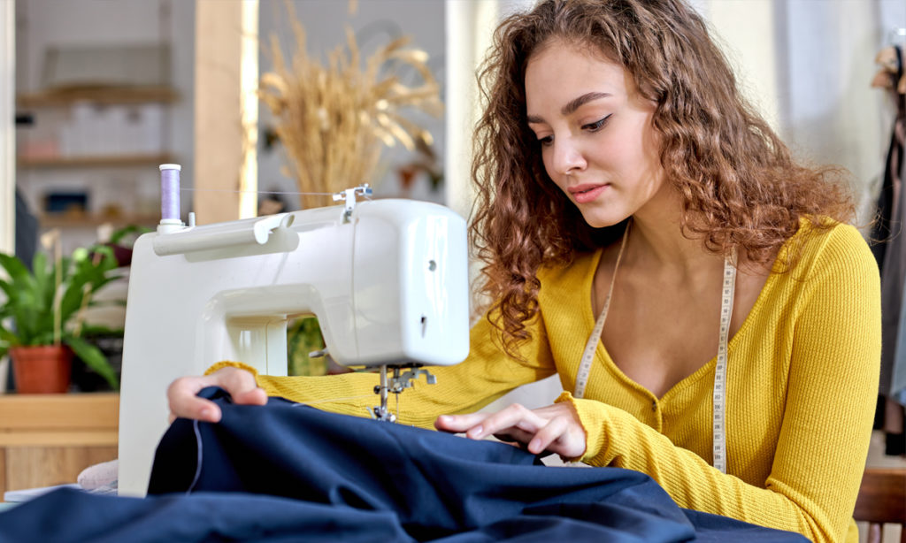 Reviews : Best Heavy-Duty Sewing Machine / Beginner to Pro